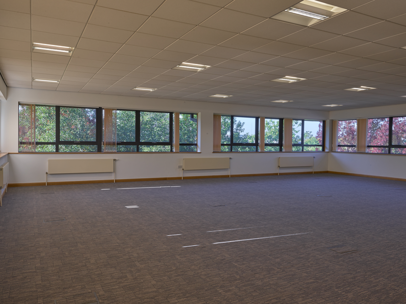 Image 10 | Monarch Court